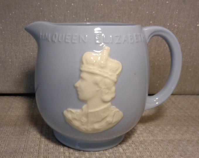 Vintage Queen Elizabeth II Greydawn Pitcher, Vintage Queen Elizabeth ...