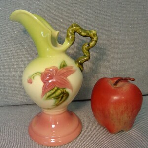 Vintage Pottery Hull Woodland Ewer, Vintage Hull Art Pottery Pitcher W6 ...