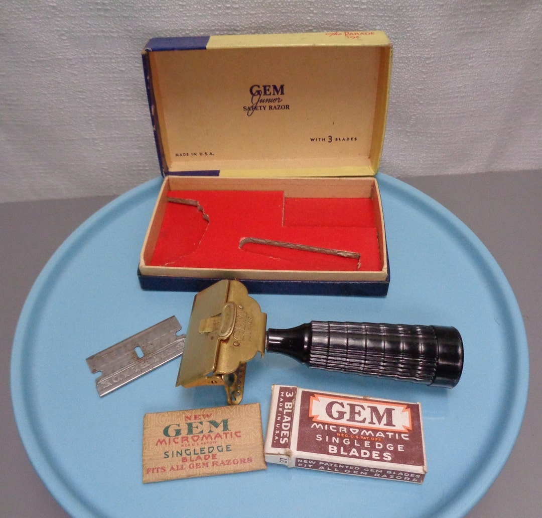 Vintage Gem Junior Safety Razor in Case, Gem Junior the Parade Razor in ...