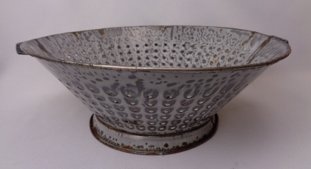 Vintage Graniteware Colander, Vintage Gray Graniteware Enamel Sieve ...