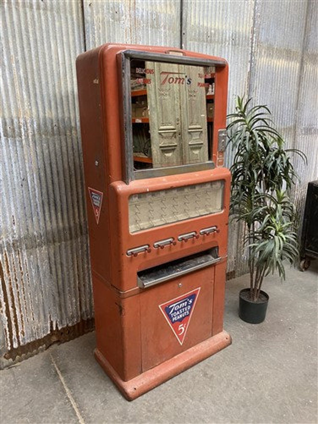 Vintage Tom's Toasted Peanuts Vending Machine, Candy Vending Machine ...