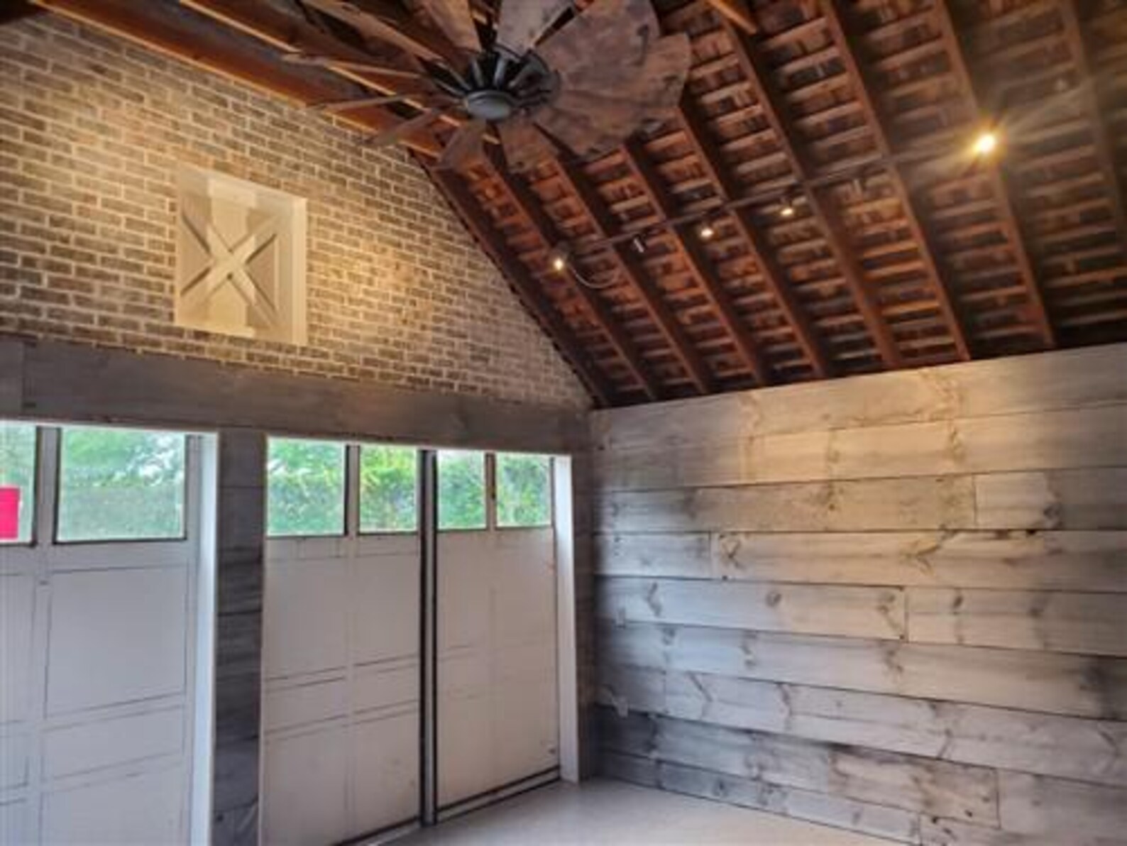 New Weathered Gray Barn Siding, Lumber Wood Plank, Barn-style Siding - Etsy