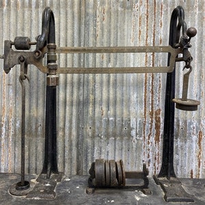 Vintage Howe Platform Scale, Industrial Scale, Early 1900s Cast Iron ...