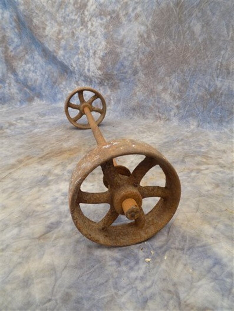 4 Factory Cart Wheels & 2 Axels Cast Iron Vintage Lineberry - Etsy
