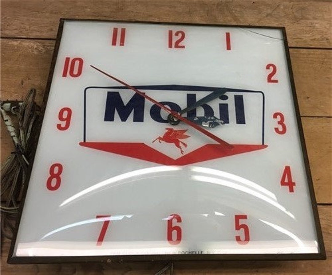 Mobil Oil Pegasus Lighted Pam Clock, Vintage Advertising Sign, Bubble ...