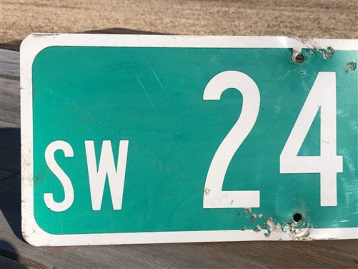 SW 24th ST Street Sign, 9x24 Vintage Green Road Sign, Metal Road Sign ...