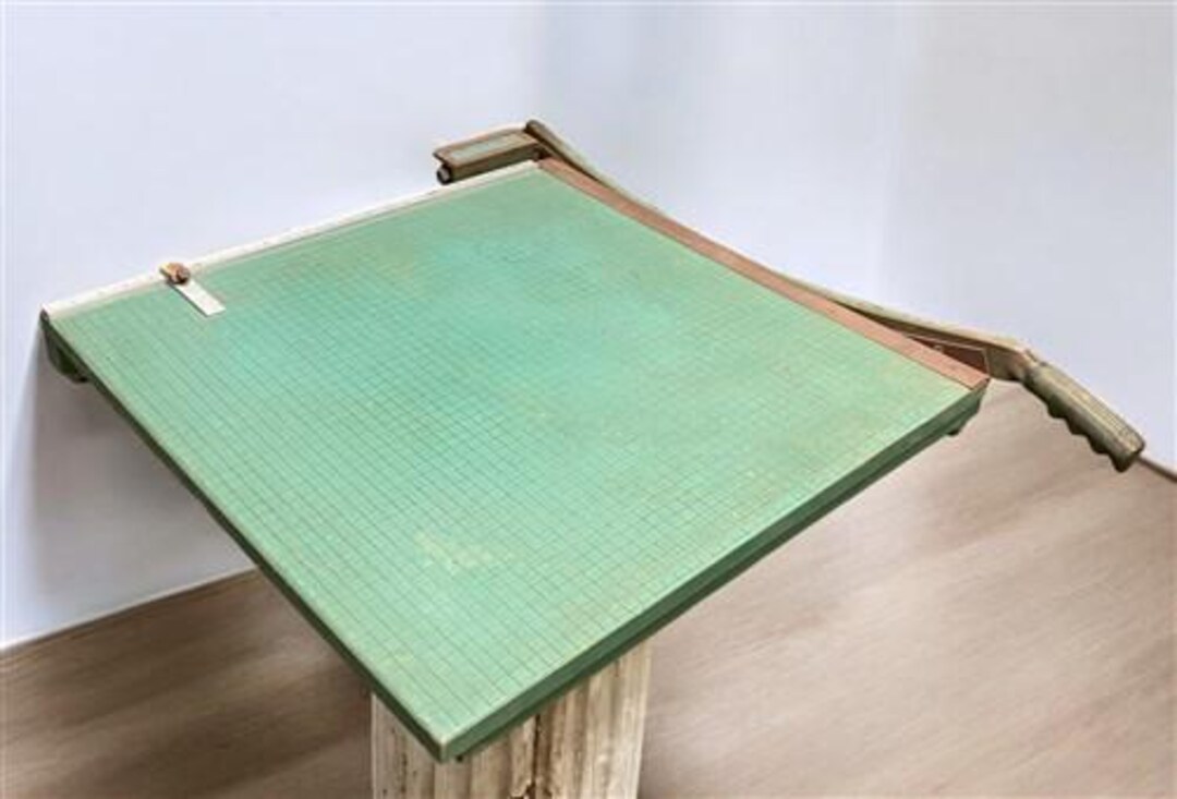 Premier Paper Cutter, Vintage Paper Trimmer, Guillotine, 25"x25 ...