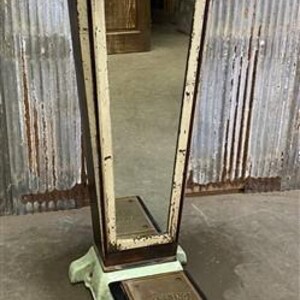 Watling Scale, Coin Scale. Chicago, IL, Porcelain Vintage, Arcade Penny ...