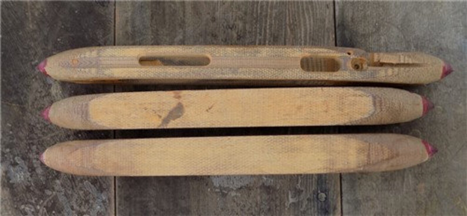 6 Wooden Weaving Loom Boat Shuttles Metal Tip Vintage - Etsy