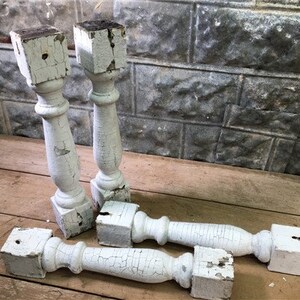 4 Balusters White Wood Architectural Salvage Spindles Porch Post House ...
