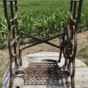 Treadle Sewing Machine, Cast Iron Base, Industrial Age Singer Steampunk ...