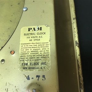 Shell Motor Oil Clock, Gas Station Lighted Pam Clock, Vintage ...