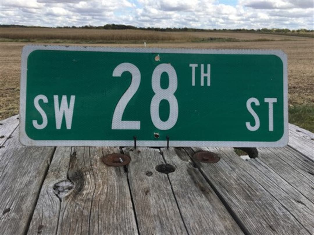 SW 28th St Street Sign, 9x24 Vintage Green Road Sign, Metal Road Sign ...