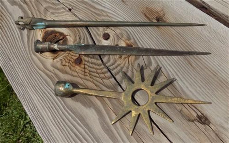 3 Lightning Rod Sunburst Spear Spike Finials, Blue Milk Glass Lightning ...
