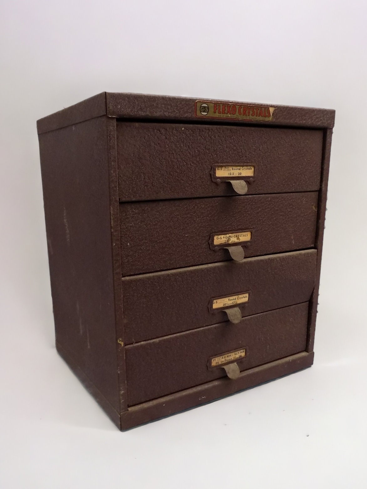 Small metal cabinet with drawers store