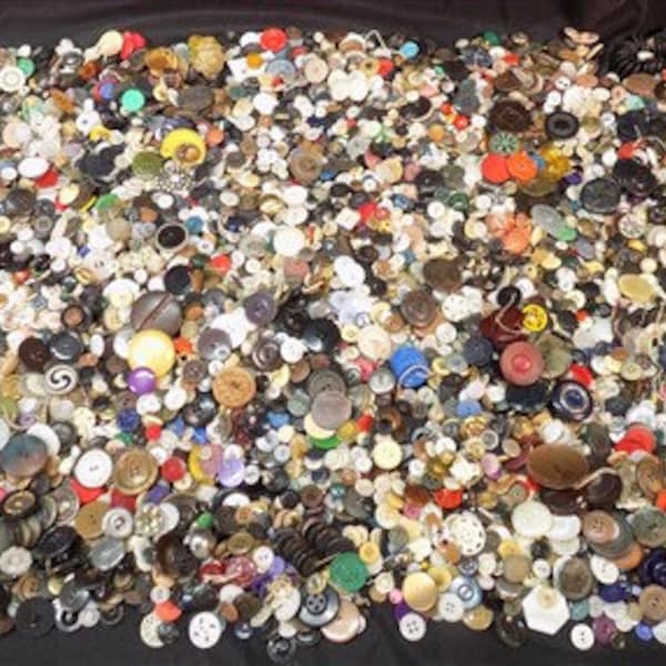 Antique Buttons - Etsy