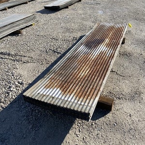 37 Sheets Barn Tin, Corrugated Metal Reclaimed Salvage, 9' Long 666 Sq ...