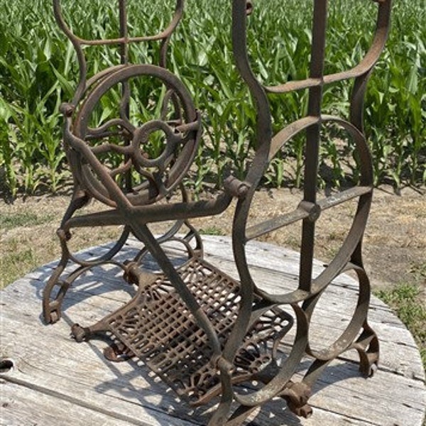 Treadle Sewing Machine Base Table - Etsy