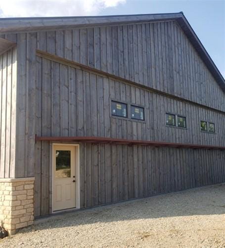 New Weathered Gray Barn Siding, Lumber Wood Plank, Barn-style Siding - Etsy