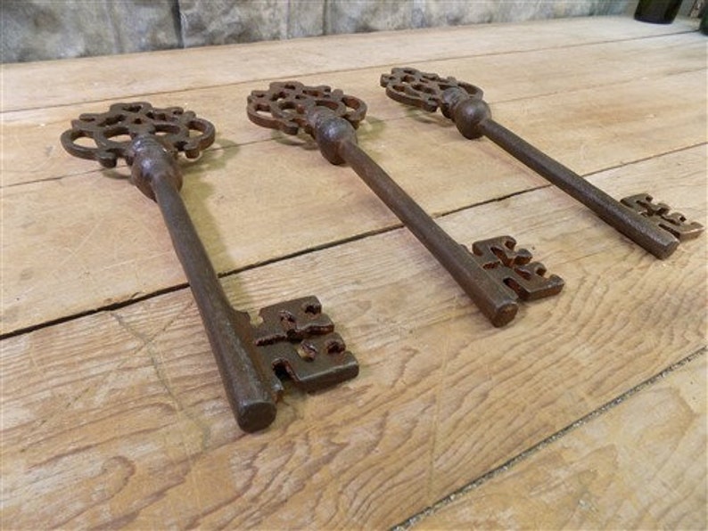 3 Large Cast Iron Skeleton Keys Victorian Lock Hardware | Etsy