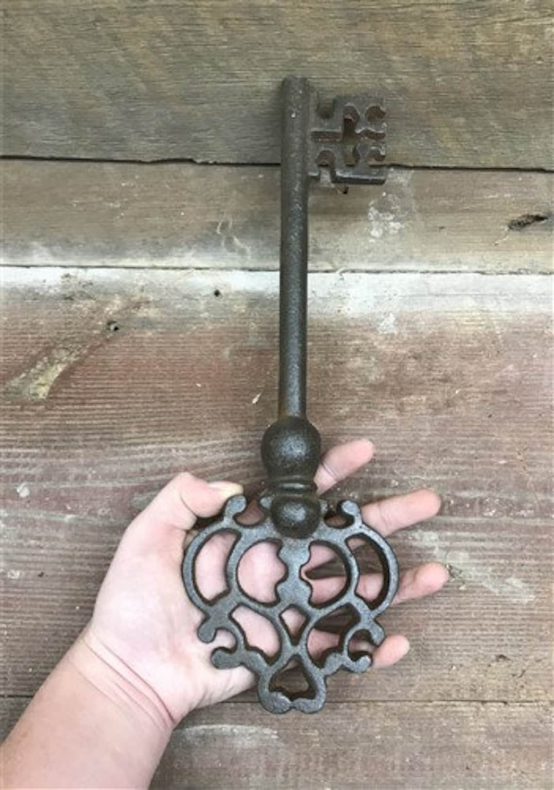 Large Rustic Skeleton Keys Victorian Keys Cast Iron Skeleton - Etsy