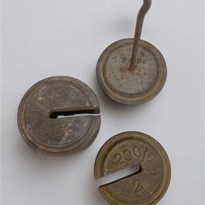 Round Hanging Small Scale Weights, Vintage Metal Industrial Fairbanks ...