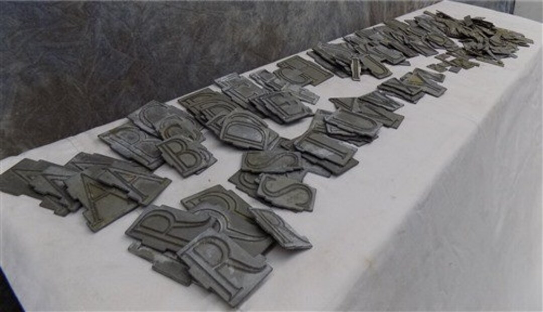 Linotype Letterpress Blocks Letters Numbers Printing Press Print ...