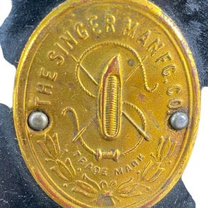 1949 Singer Sewing Machine, Model 15, Serial No#aj060798, Electric Foot ...