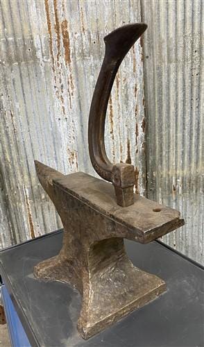 Vintage Blacksmith Anvil W/hardy Tool, 127 Lb Forging Anvil Depose ...