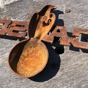 Case Implement Cast Iron Eagle Emblem, Advertising Sign Threshing Farm Machine W Cast Iron Case ...