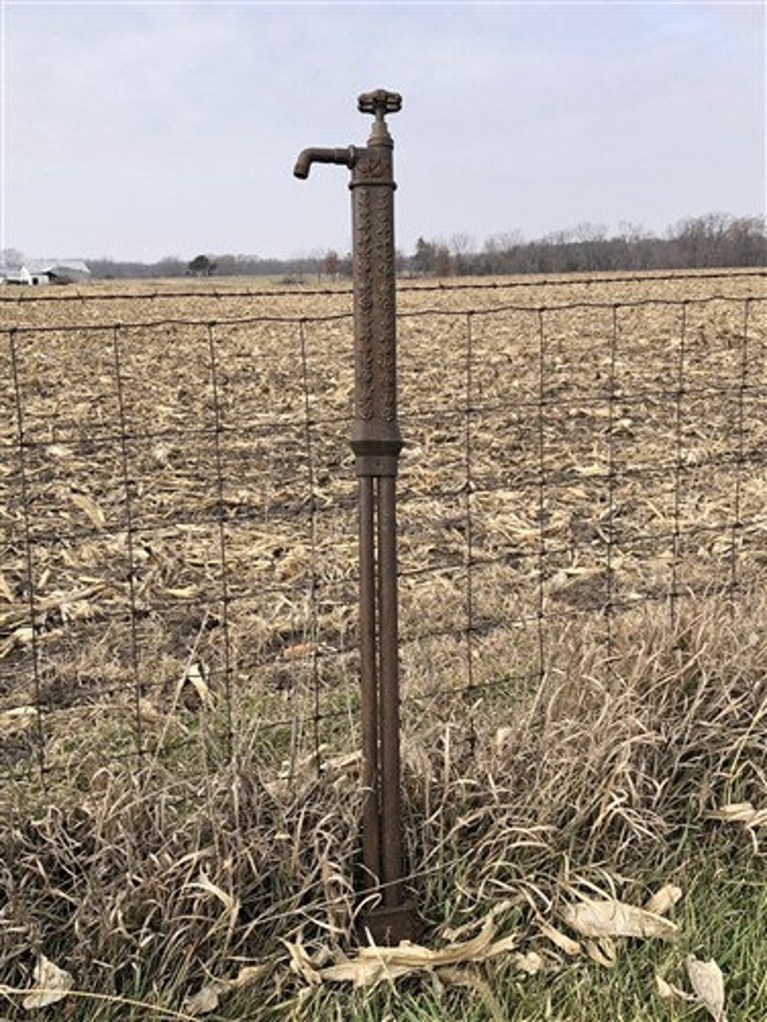 Well Water Pump Faucet Spigot, Antique Cast Iron Garden Stable Spigot ...