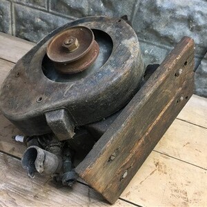 1928 Iron Horse Washing Machine Motor, Vintage Hit and Miss Gas Engine ...