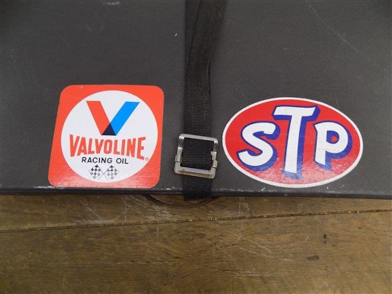 STP Valvoline Motor Oil Tote Container Vintage Gas Service Station Pump ...