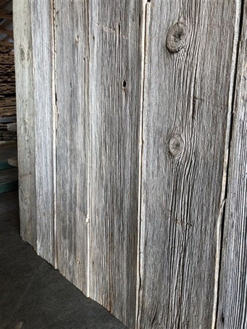 Reclaimed Barn Wood Boards Lumber Barn Siding Salvage Planks , Red Gray ...