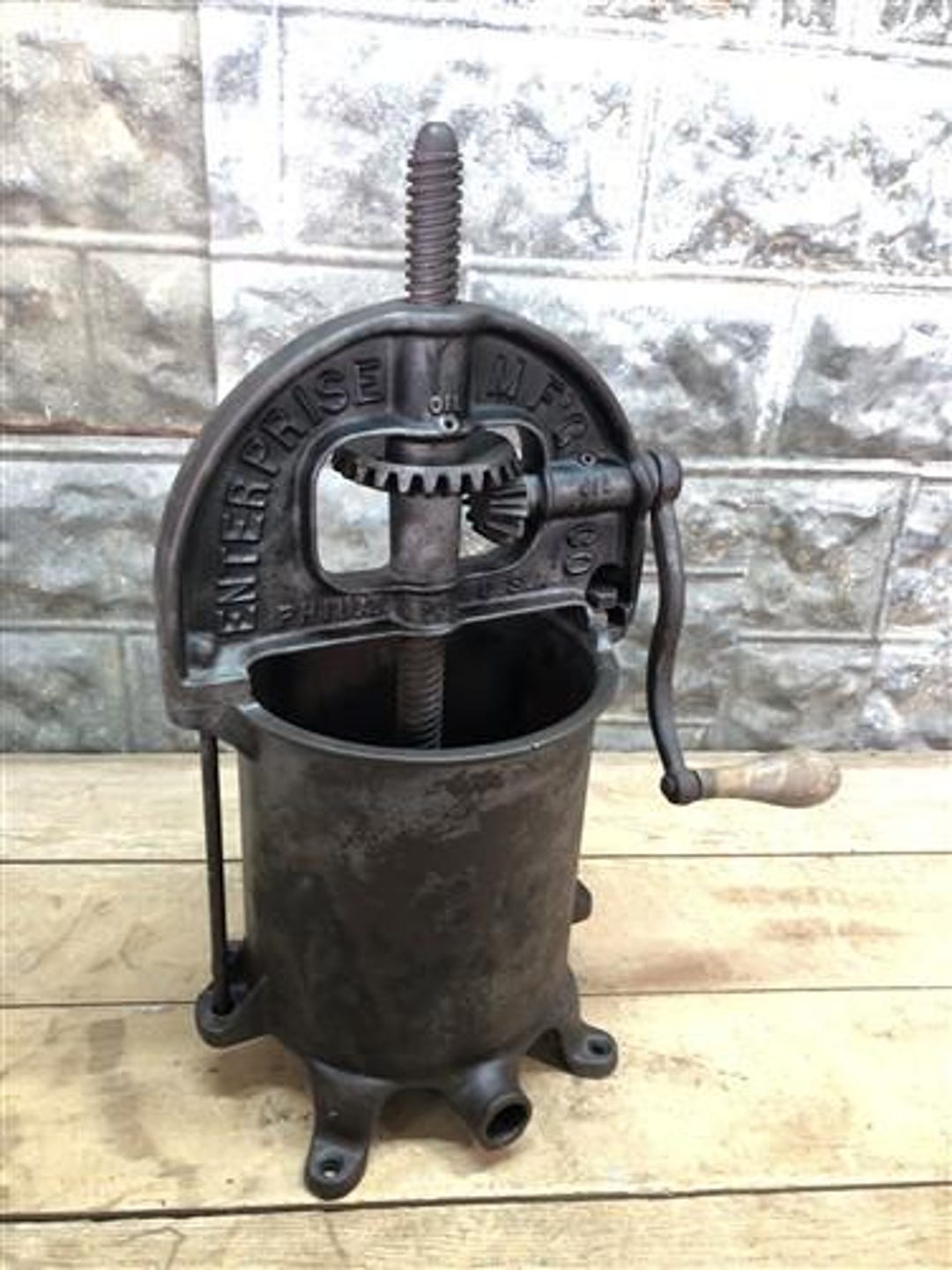 Enterprise 8 Quart Lard Press Cast Iron Sausage Stuffer Fruit Apple ...