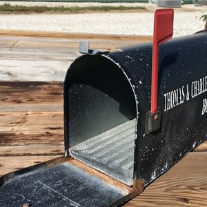 Classic Metal US Mailbox Country Road Farm House Old School Vintage ...