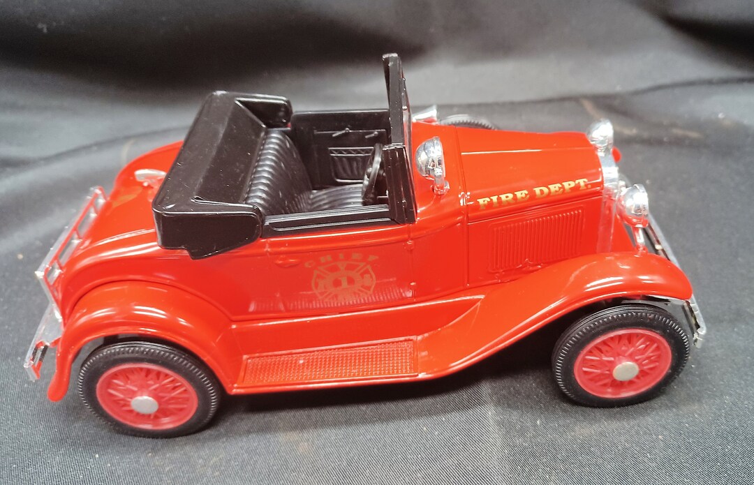 Liberty Classics Ford Model A Roadster Bank Fire Chief #1540 1:25 ...