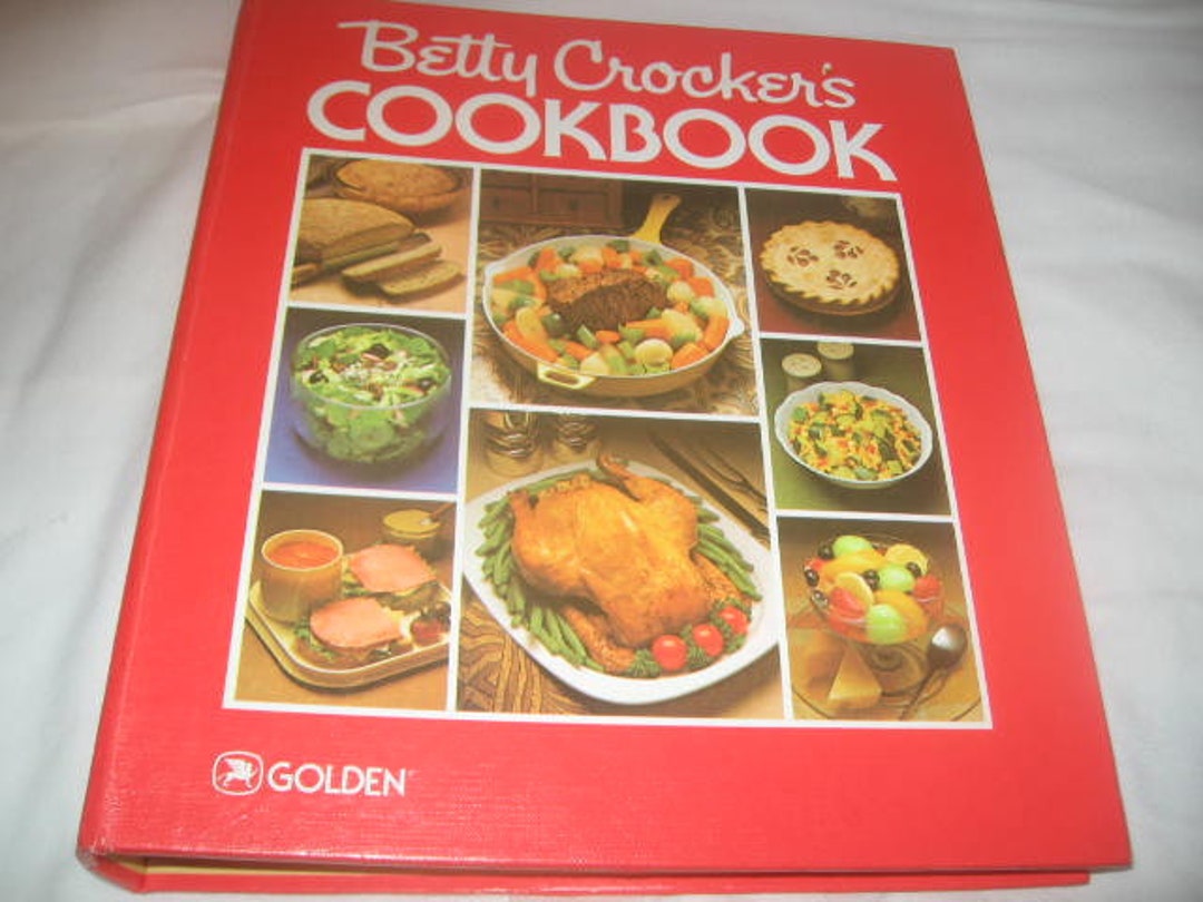 Vintage Betty Crocker 1969 Ring Binder Cookbook 1984 12th Printing ...