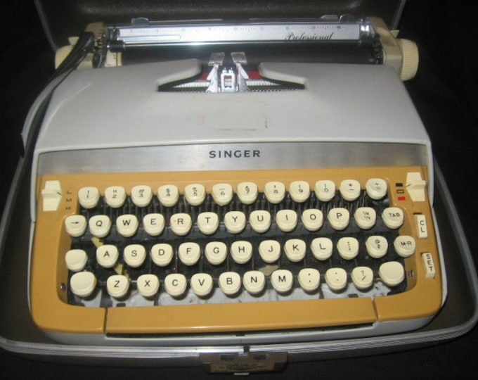 Singer Professional Portable Typewriter/1960's Singer Typewriter/1960 ...