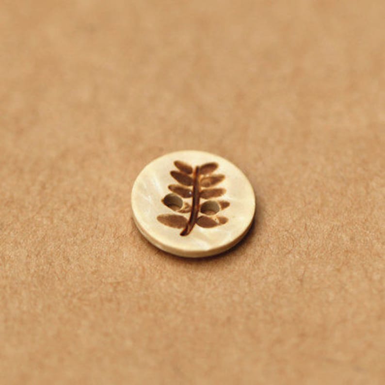 10 pcs Leaf Pattern Small Wooden Buttons 12mmx12mm54-2 | Etsy