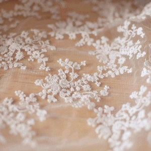 1 Yard Width 51.18 Inches Ivory Lace Fabric,flowers Embroidered Lace ...