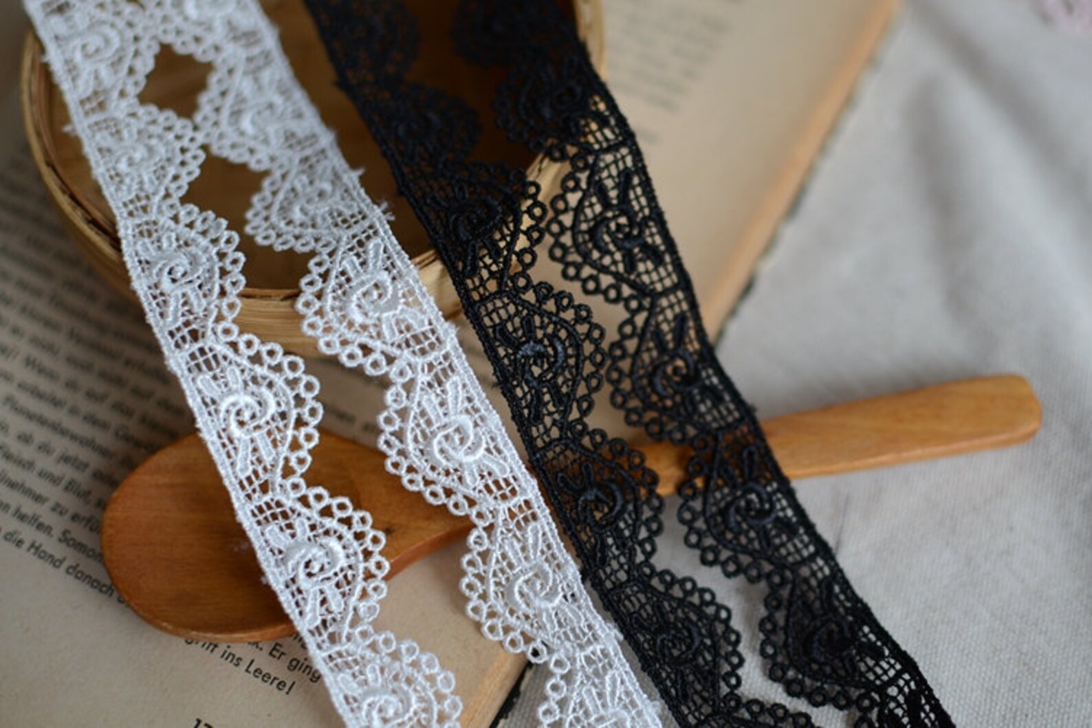 2 Yards Width 0.79 Inches Ivory/black Lace Trim,flowers Embroidered ...