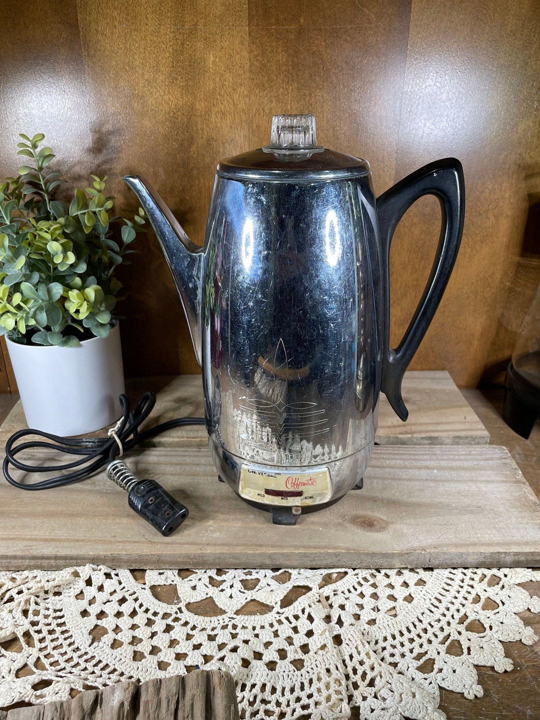 Vintage Coffeematic Electric Chrome Coffee Pot by Universal Landers ...