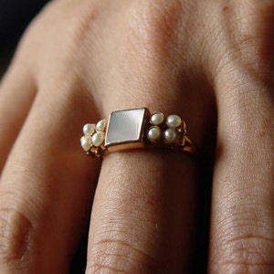 Square Pearl Gold Ring - Etsy