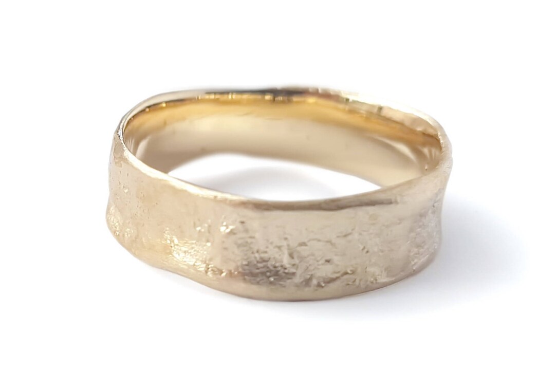 Organic Matte Gold Wedding Band - Etsy