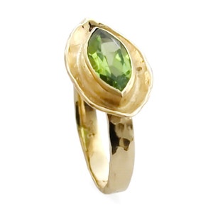 Large Gold Marquise Ring With Peridot - Etsy