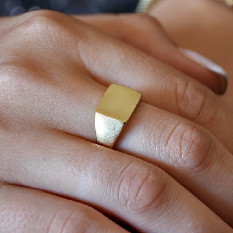 Large Matte Gold Signet Ring - Etsy