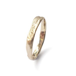 Textured Gold Classic Wedding Band - Etsy