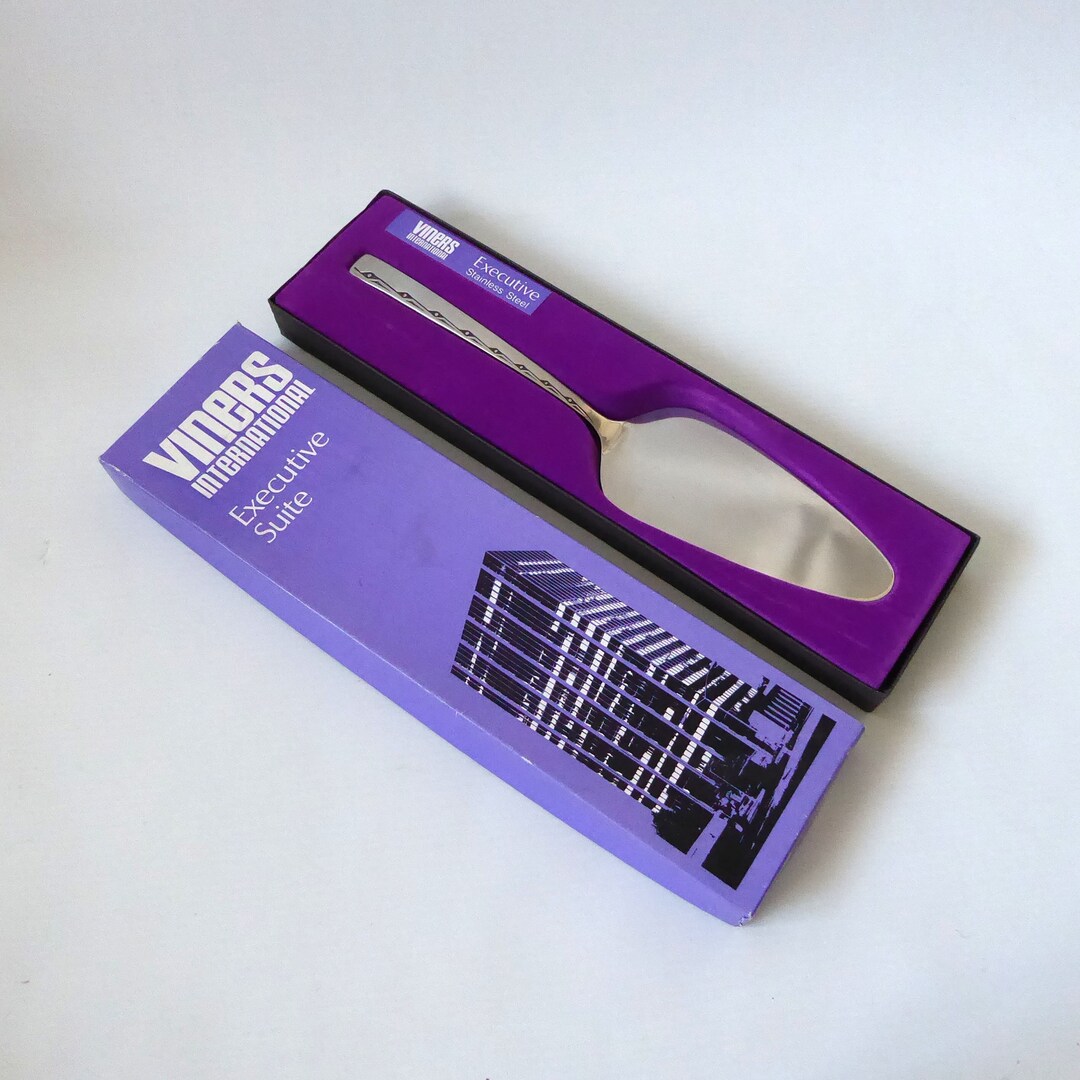 Unused vintage Viners Executive Suite cake server. Boxed stainless ...
