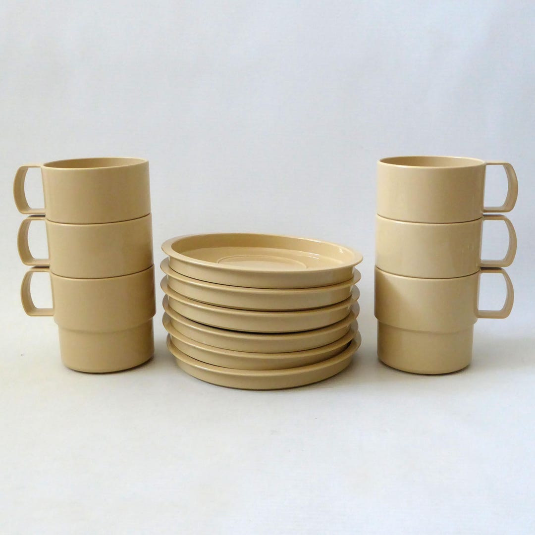 Set 6 Sarvis Katrilli Cups & Saucers. Tauno Tarna, Finland. Space-age ...